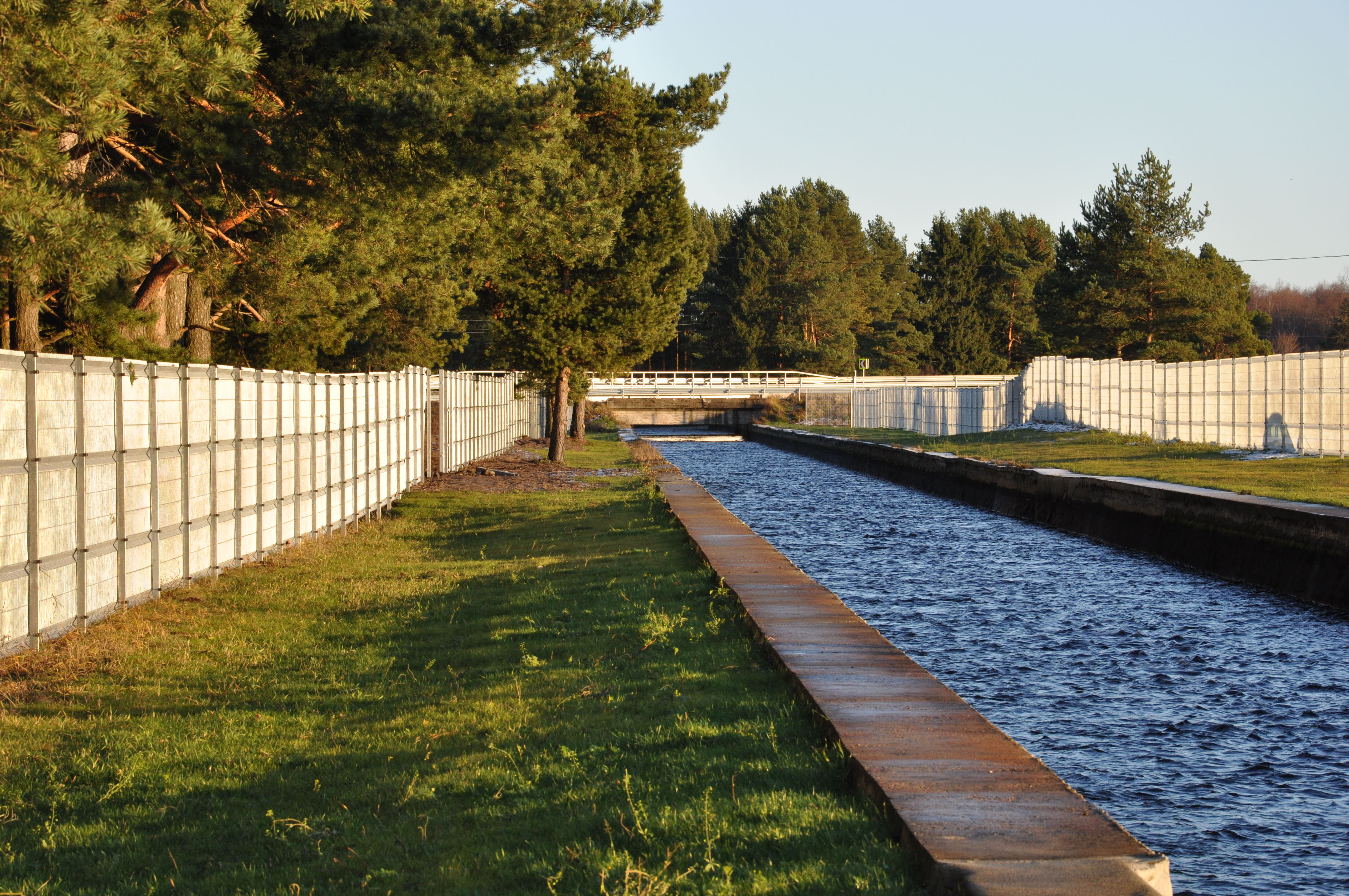 Meie tehtud aiad, väravad, kõnniteed, aiarajatised | Aiarajatised OÜ